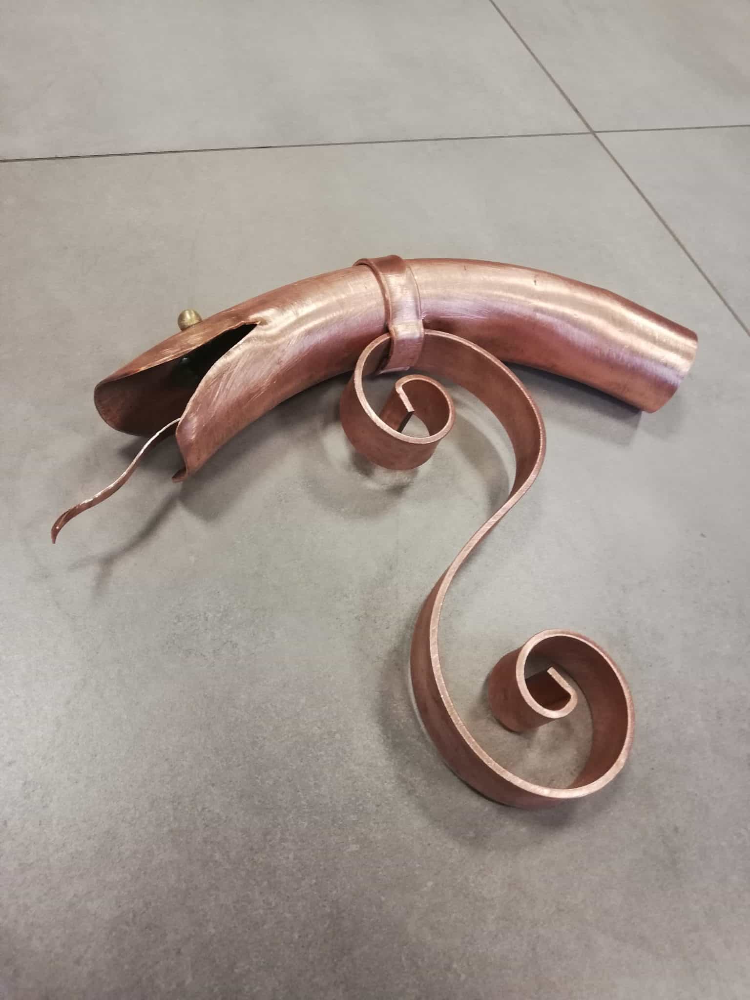 Rzygacz ozdobny - Miedź - World Metal